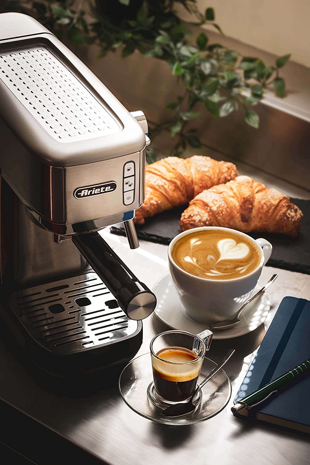 Ariete Pump Espresso Maker Powder/Pod Metal – ART1380 - PLUGnPOINT ...